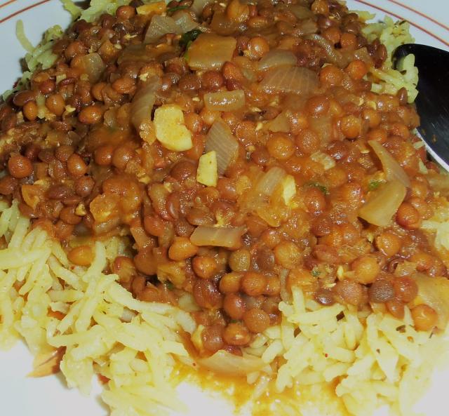 ECUADORIAN LENTILS WITH YELLOW RICE | nitu didi